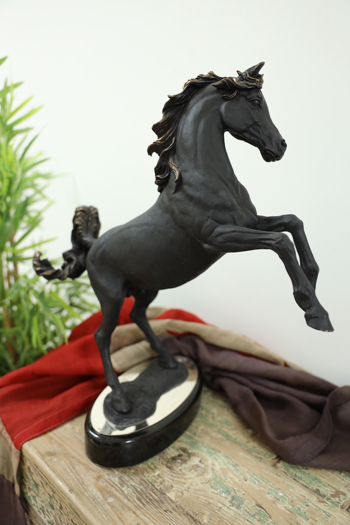 Nobility - Winterburn Fine Art