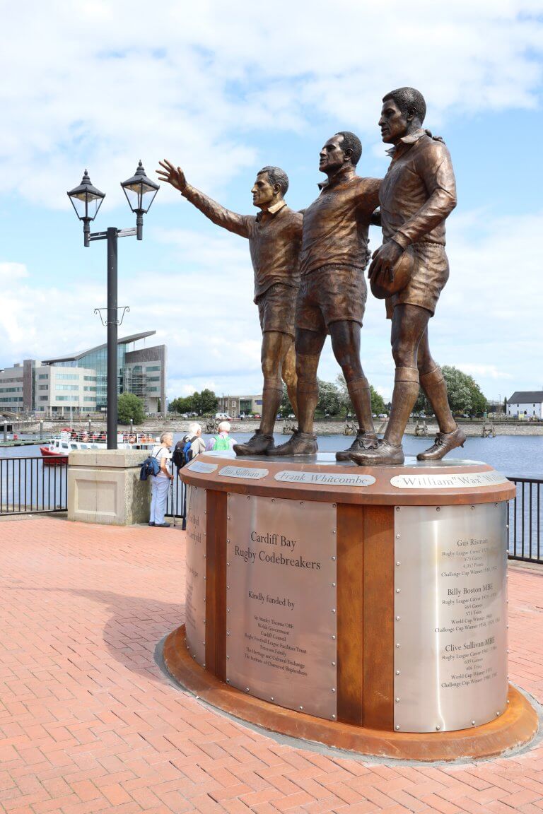 Steve Winterburn Cardiff Sculpture Wins Award! - Winterburn Fine Art